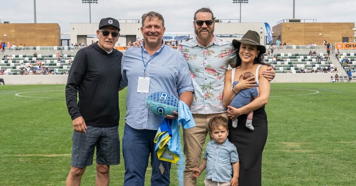 California Legion | Todd Clever receives the Cedar Sinai - Kerlan…